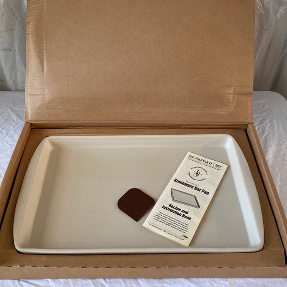 The Pampered Chef | Kitchen | The Pampered Chef Heritage Stoneware Bar ...